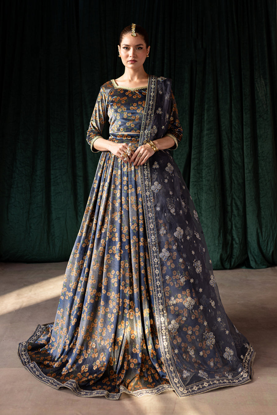 BATIKstudio – BATIK - AE