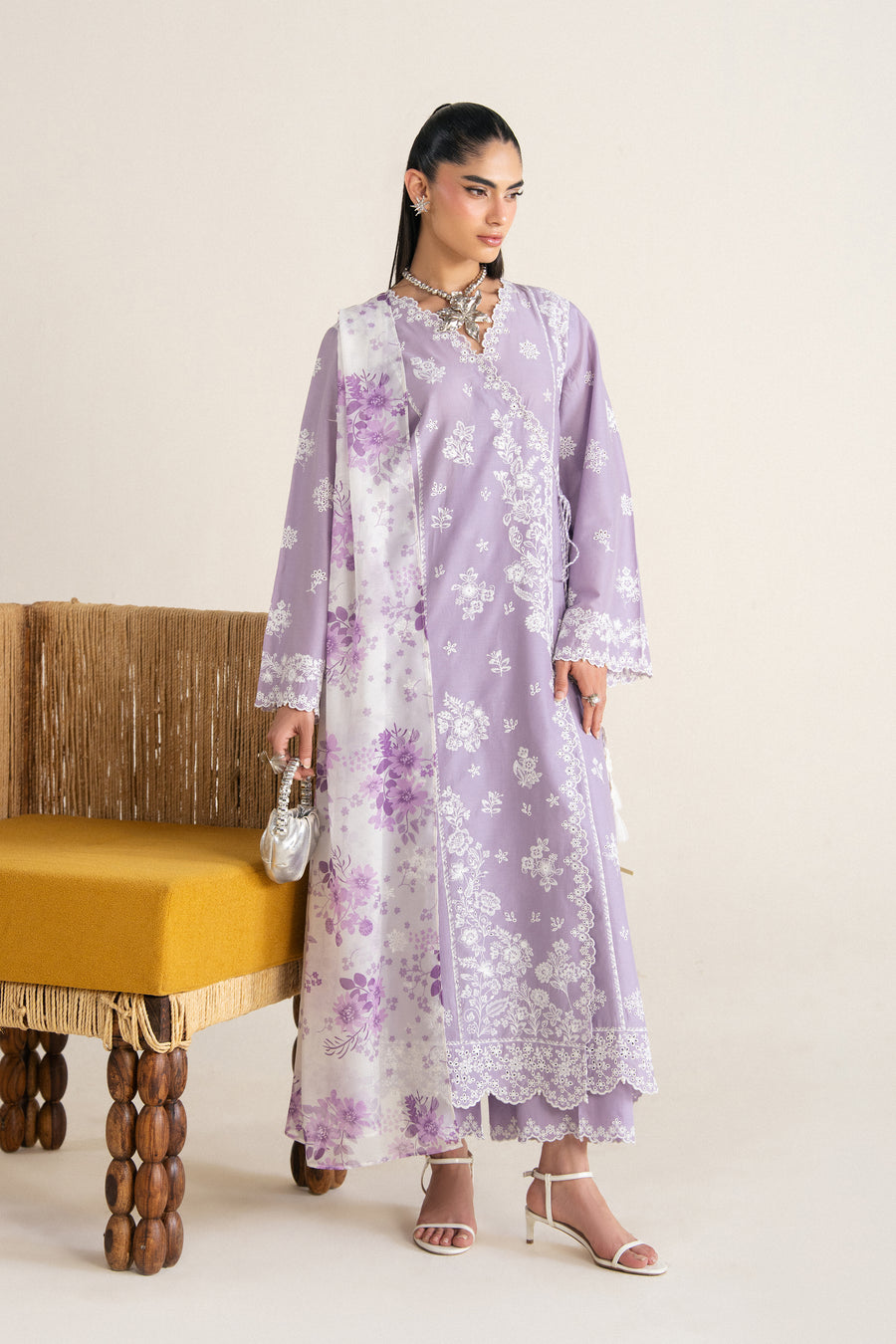 BATIK - AE